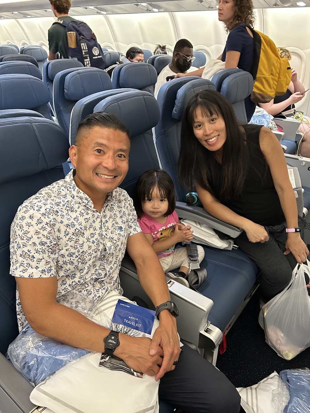 Lap Infant vs. Seat Infant: What's Best For Flying With A Baby ...